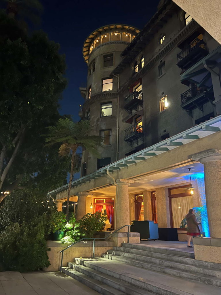 Review: Autumn Frolic at Castle Green Featuring Alex Mendham and Janet ...